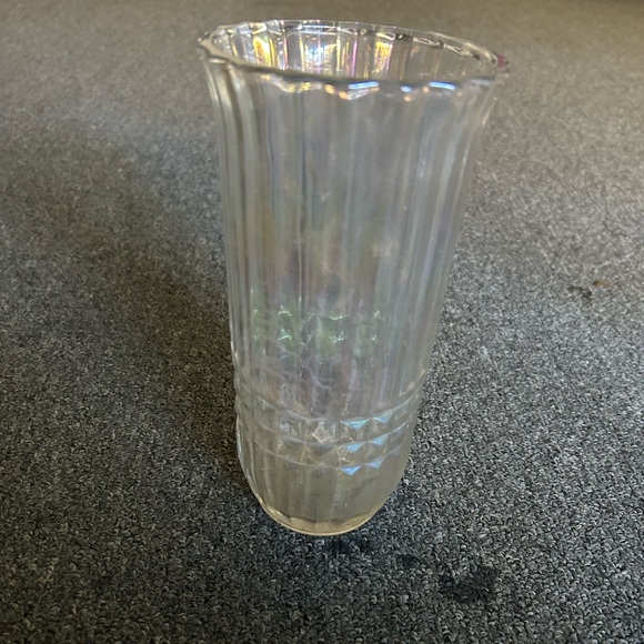 Accents | Vintage White Iridescent Cased Glass 775 Ftda Made In Usa ...